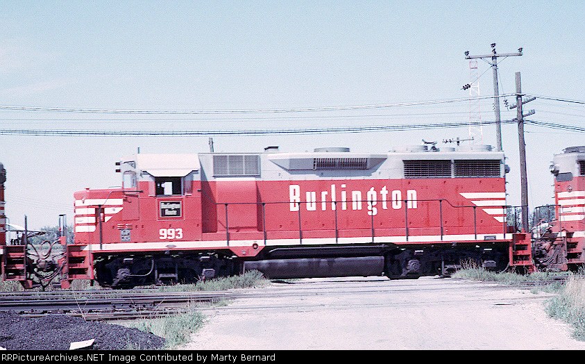 Roster Shot of Brand New CB&Q GP35 #993